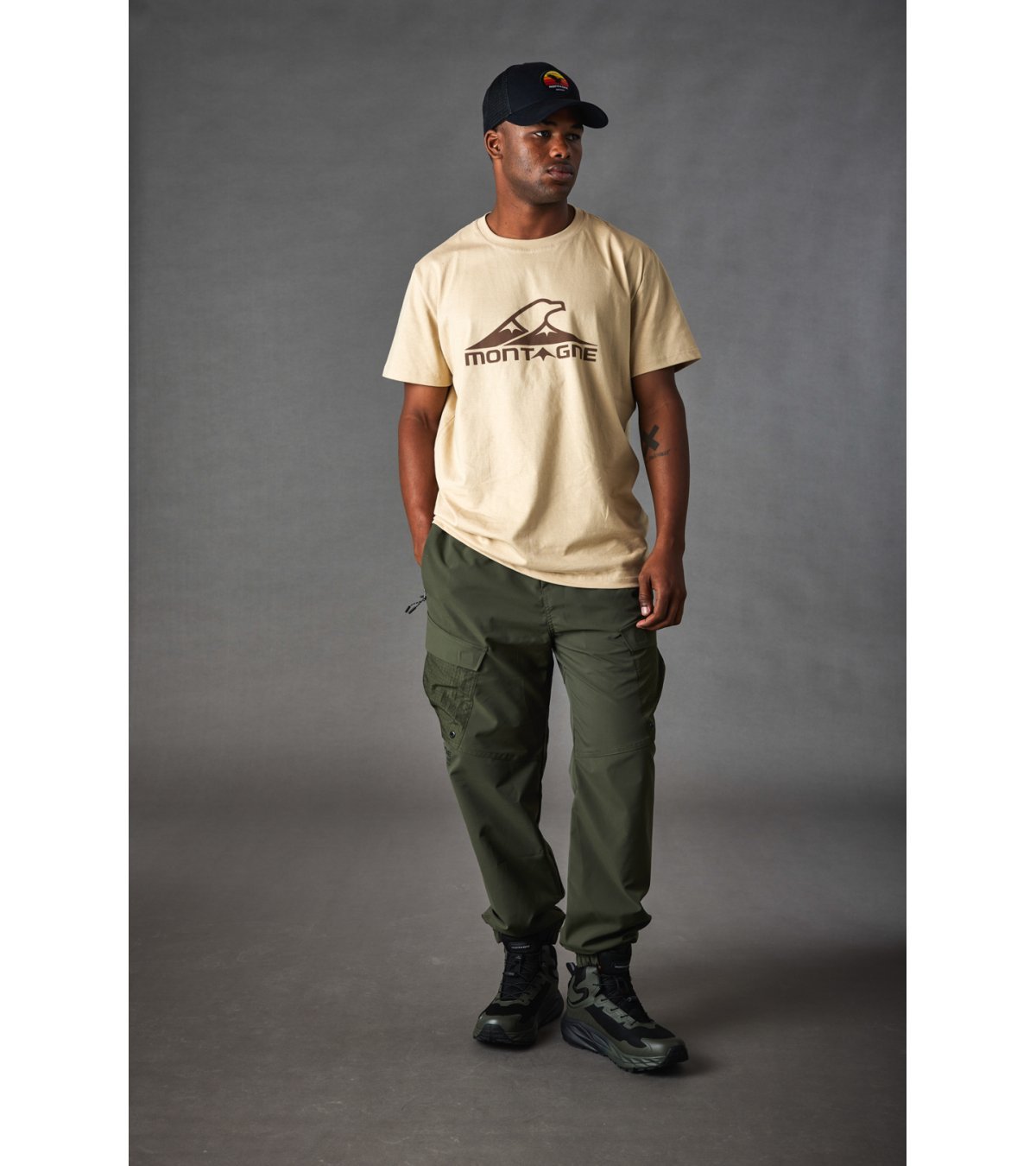 Remera de hombre Institucional H